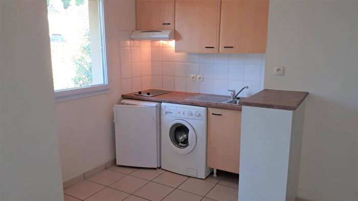 Appartement à louer - Saint Martin, Perpignan - 2 pièces - 1 chambre