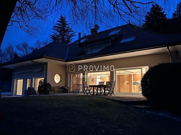 Maison à vendre - Lucinges - 6 pièces - 4 chambres