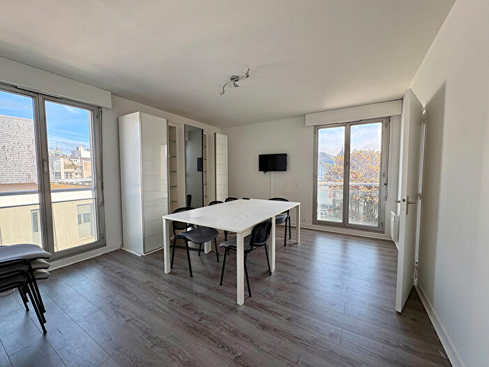 Appartement à vendre - Tours, Centre-ville - 2 pièces - 1 chambre