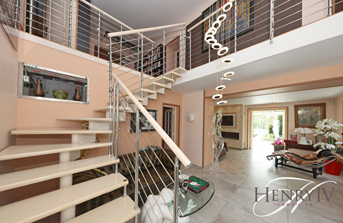 Maison à vendre - Saint-Ismier - 5 pièces - 4 chambres