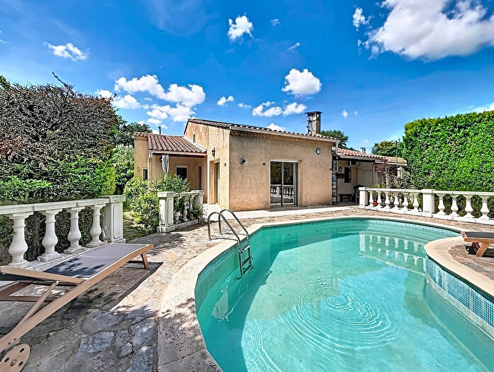 Châteauneuf-de-Gadagne - Maison 7 pièces à vendre
