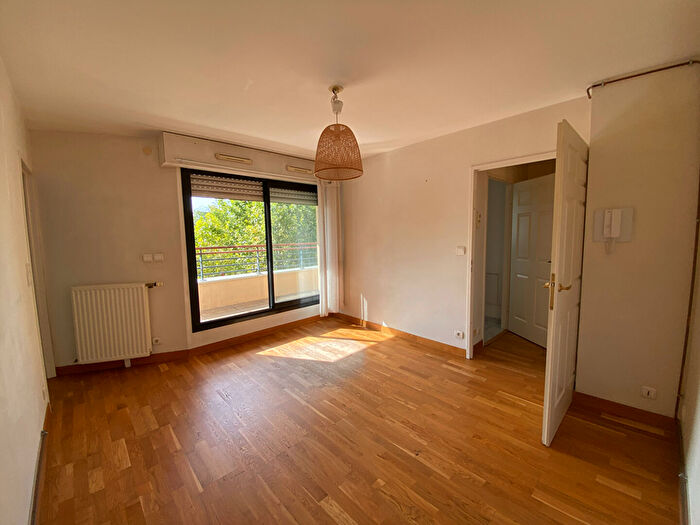 Montrouge, Jean-Jaurès : Appartement 1 pièce à louer