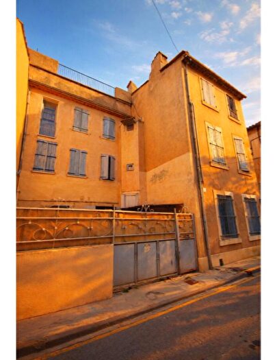 Maison à vendre - Narbonne, Cité - 8 pièces - 4 chambres