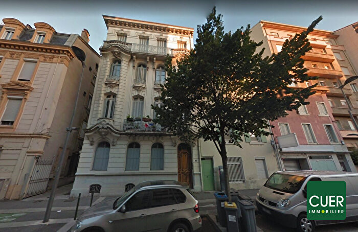 Appartement à louer - Valence, Centre-ville - 2 pièces - 1 chambre