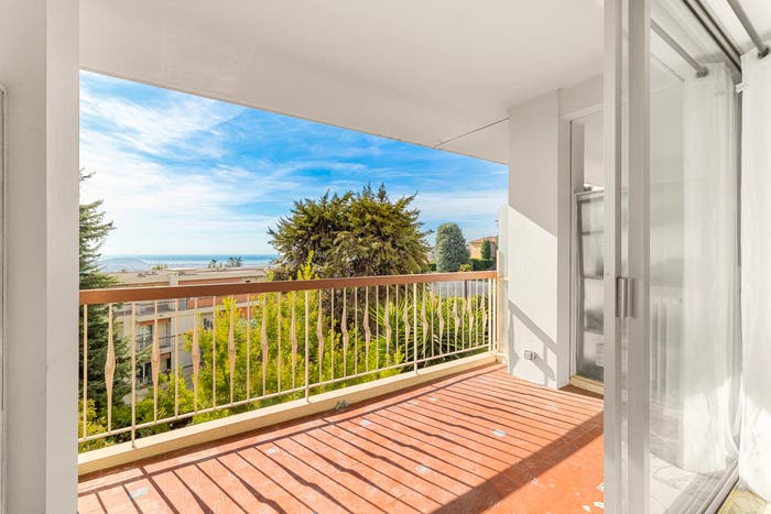 Appartement 3 pièces à Nice, Le Ray, à vendre