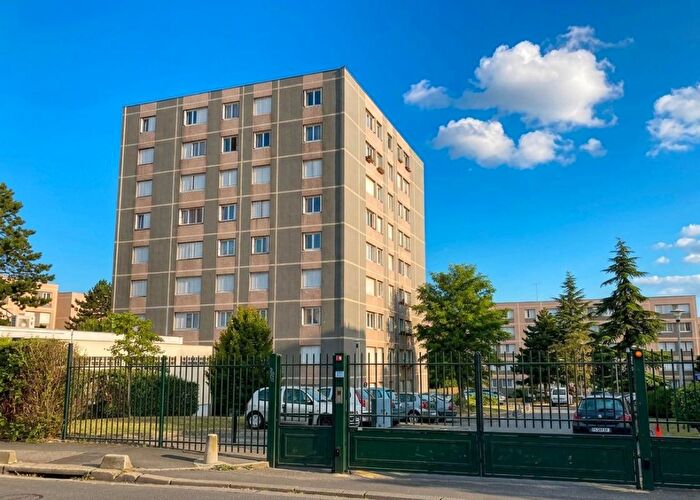 Appartement 2 pièces à vendre - Champigny-sur-Marne, Coeuilly Village Parisien
