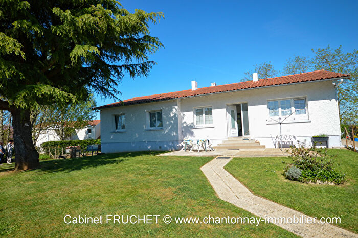 Maison 6 pièces à Chantonnay, à vendre
