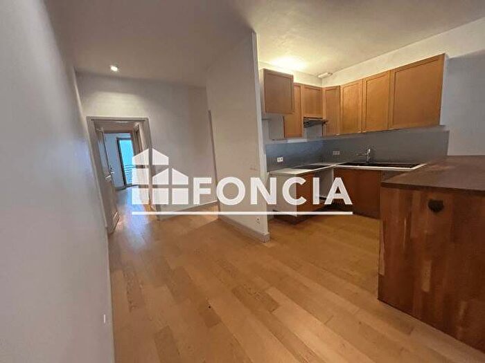 Appartement 4 pièces à louer à Saint Laurent, Grenoble