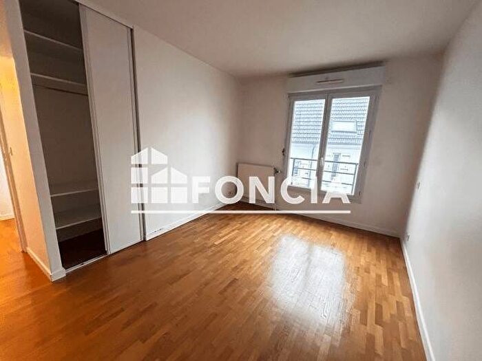 Appartement à louer - Centre Ville-Sarments, Châtillon - 3 pièces - 2 chambres