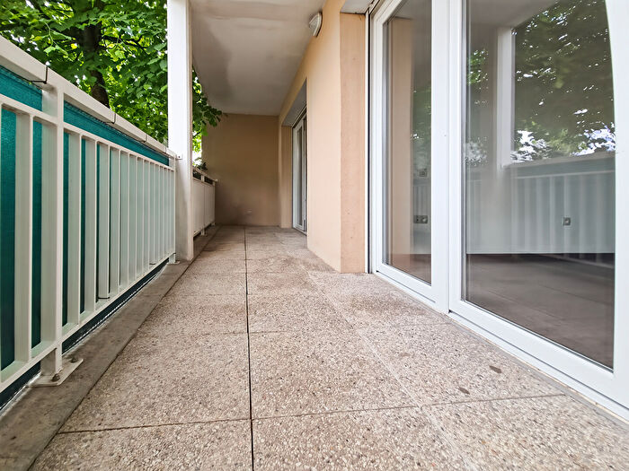 Villenave-dOrnon, Le Pont de la Maye, Canteloup, Madère, Le Béquet : Appartement 3 pièces à vendre