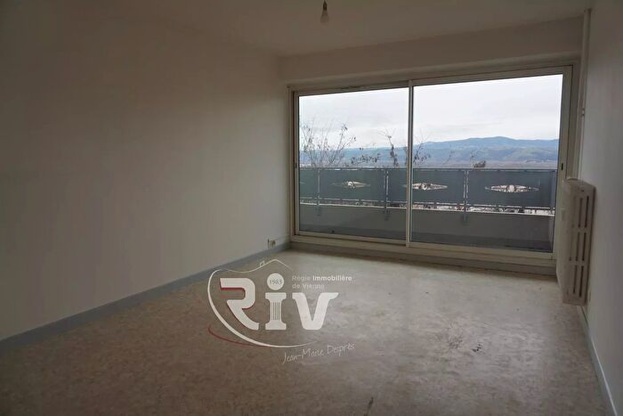 Appartement à vendre - Le Péage-de-Roussillon - 3 pièces - 3 chambres