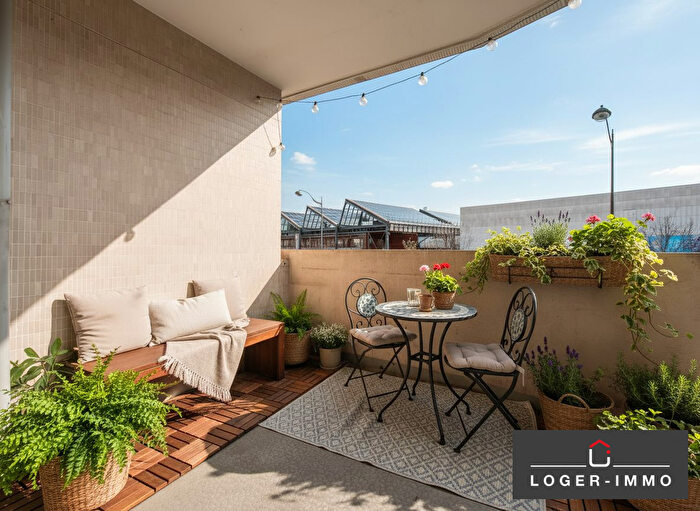 Appartement à vendre - Paris e  - 2 pièces - 1 chambre