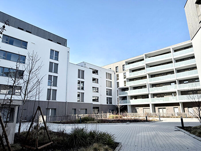 Appartement à vendre - Illkirch-Graffenstaden, Nord Est - 4 pièces - 3 chambres