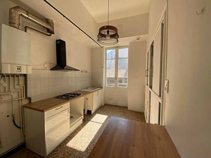 Appartement à louer - Valence, Faventines - 4 pièces - 2 chambres