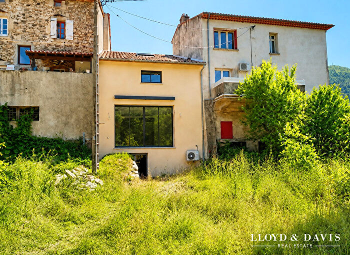 Dunière-sur-Eyrieux : Maison 4 pièces à vendre