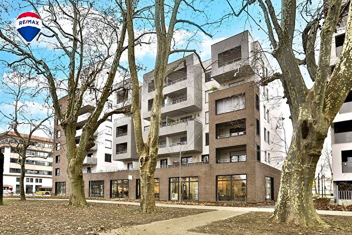 Appartement à vendre - Mulhouse, Cité-Briand - 3 pièces - 2 chambres