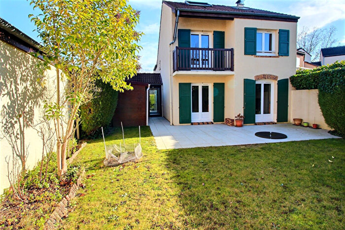 Maison à vendre - Guyancourt, Les Garennes - 6 pièces - 4 chambres