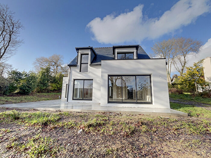 Maison à vendre - La Forest-Landerneau - 6 pièces - 4 chambres