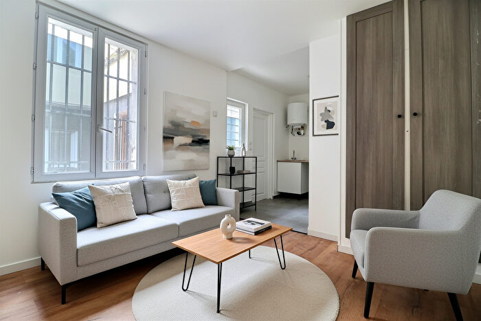Saint-Denis, La Plaine Saint-Denis : Appartement 1 pièce à vendre