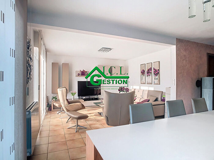 Maison à vendre - Richwiller - 5 pièces - 3 chambres