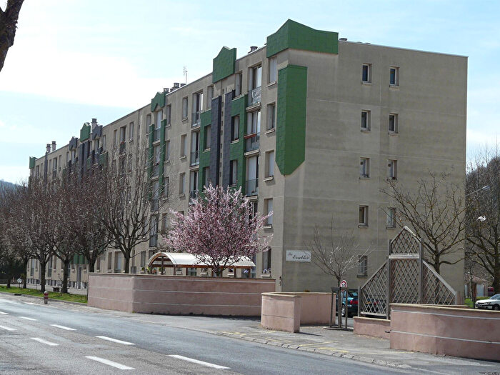 Saint-Affrique : Appartement 5 pièces à louer