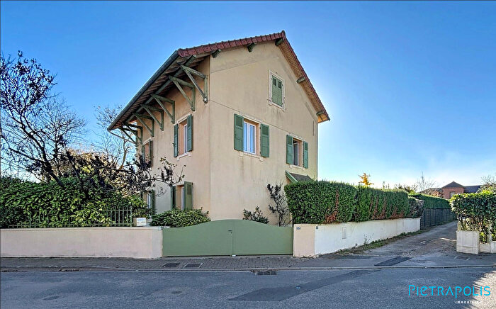 Maison à vendre - Vonnas - 5 pièces - 3 chambres