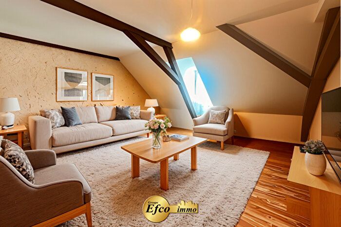 Maison à vendre - Saint-Louis, Centre-ville - 6 pièces - 3 chambres