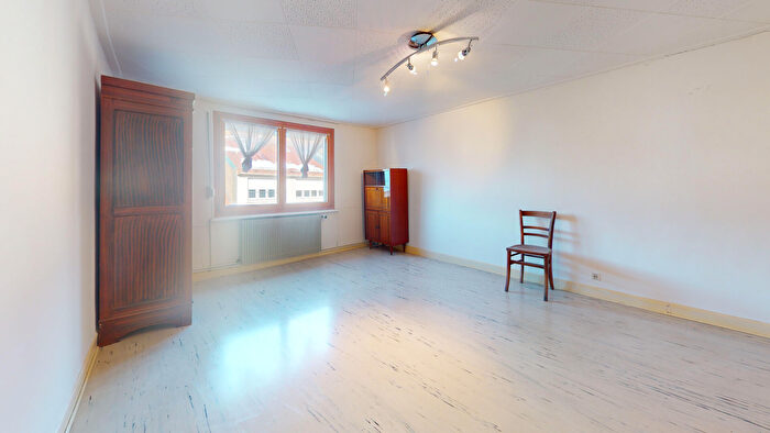 Appartement à vendre - Pontarlier, Centre-ville - 4 pièces - 2 chambres