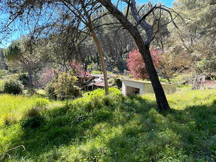 Maison à vendre - Roquefort-la-Bédoule - 4 pièces - 3 chambres