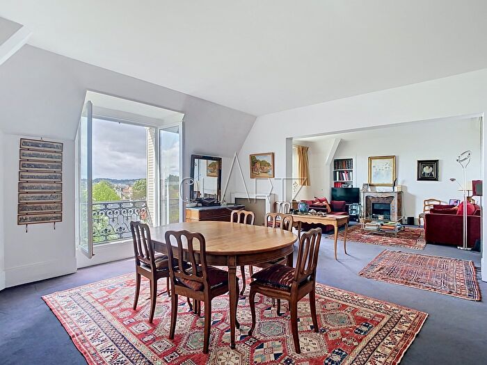 Appartement 7 pièces à vendre - Le Chesnay, Saint-Antoine de Padoue