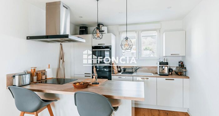 Appartement à vendre - Fameck - 4 pièces - 3 chambres