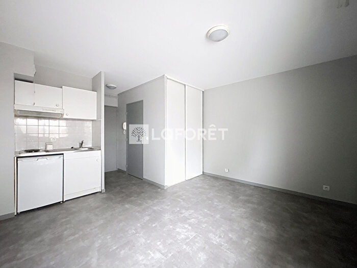 Appartement à louer - Déville-lès-Rouen - 1 pièce