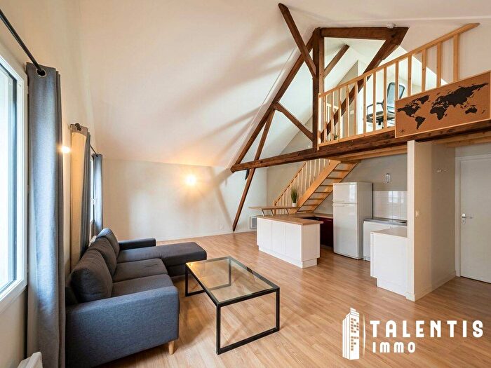 Appartement à louer - Madeleine, Nantes - 1 pièce - 1 chambre