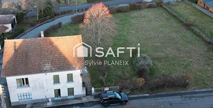 Maison à vendre - Herment - 6 pièces - 3 chambres