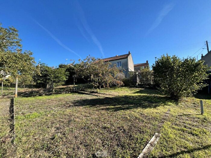 Argenton-les-Vallées : Maison 5 pièces à vendre