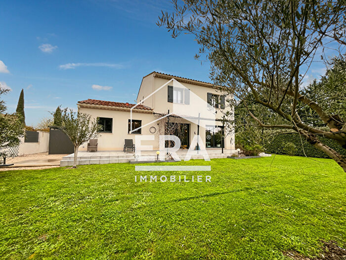 Maison à vendre - Cabannes - 6 pièces - 4 chambres