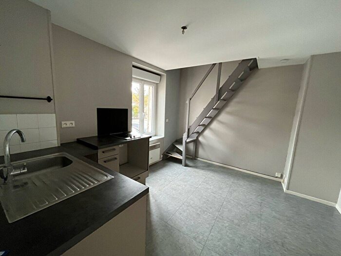 Appartement à louer - Est, Lamorlaye - 2 pièces - 1 chambre