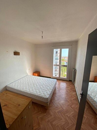 Appartement à louer - Moulin à Vent-Vertefeuille, Perpignan - 2 pièces - 1 chambre