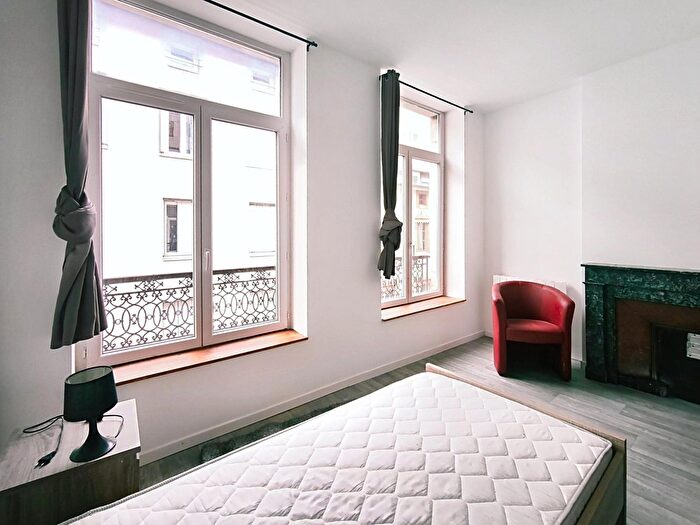 Saint-Étienne, Centre-ville, Peuple, Chavanelle : Appartement 3 pièces à vendre