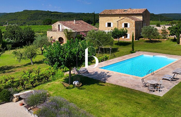 Maison à vendre - Uzès - 14 pièces - 10 chambres