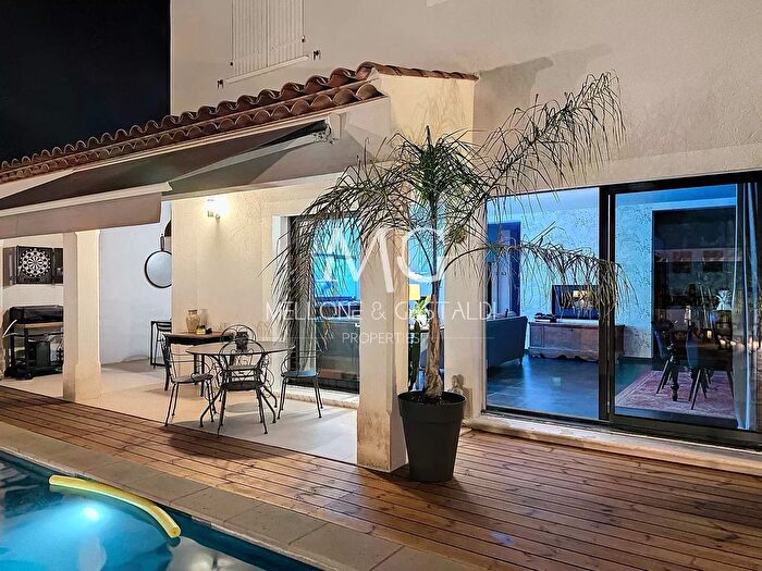 Maison à vendre - Cannes, Croix des Gardes - 6 pièces - 3 chambres