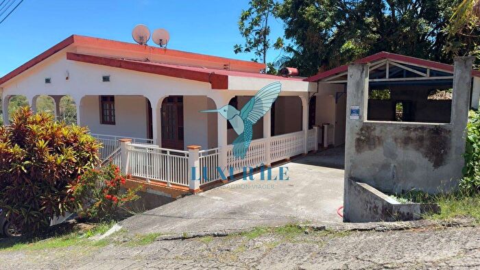 Le Marin - Maison 4 pièces à louer