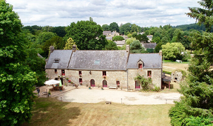 Maison à vendre - Guern - 10 pièces - 5 chambres
