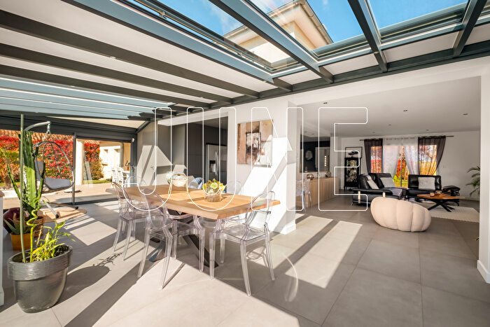 Maison à vendre - Seyssuel - 7 pièces - 4 chambres