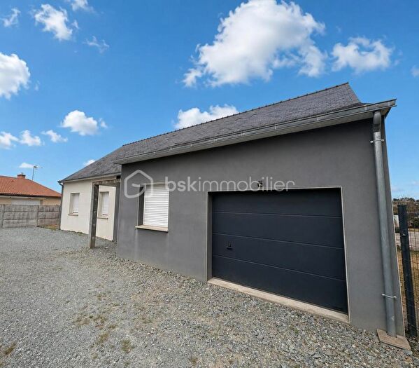 Maison 7 pièces à Saint-Laurent-de-la-Plaine, à vendre