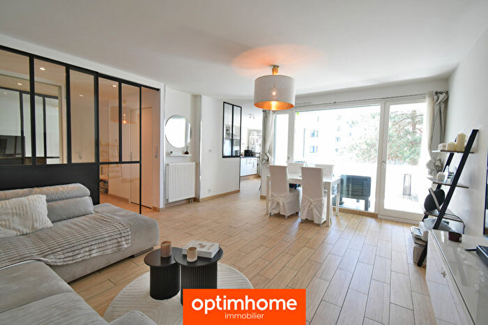 Appartement 4 pièces à vendre à Saint-Jacques-de-la-Lande