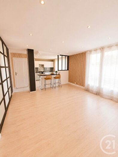 Appartement 4 pièces à vendre à Villeurbanne, Les Poulettes