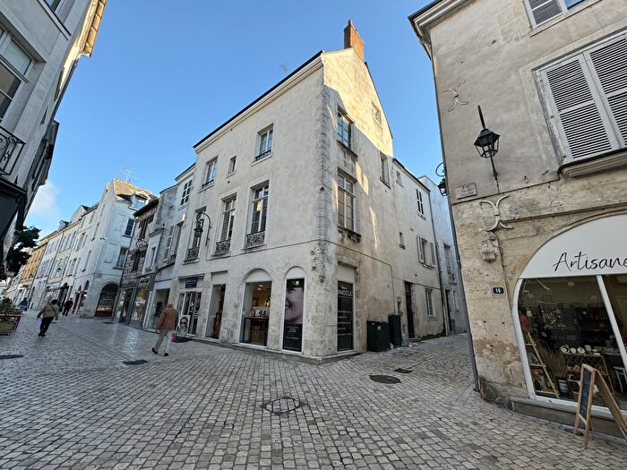 Appartement 1 pièce à louer - Orléans, Cathédrale, Jeanne d'Arc