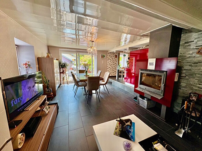 Maison à vendre - Plancher-Bas - 5 pièces - 3 chambres