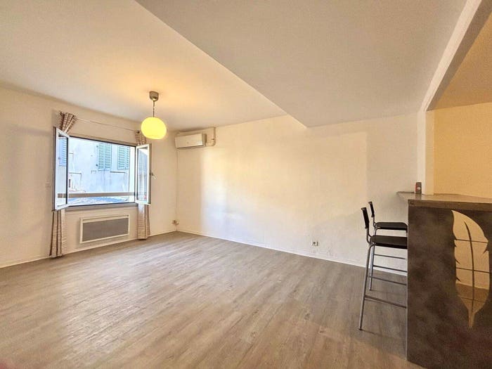 Appartement 3 pièces à louer - Sanary-sur-Mer